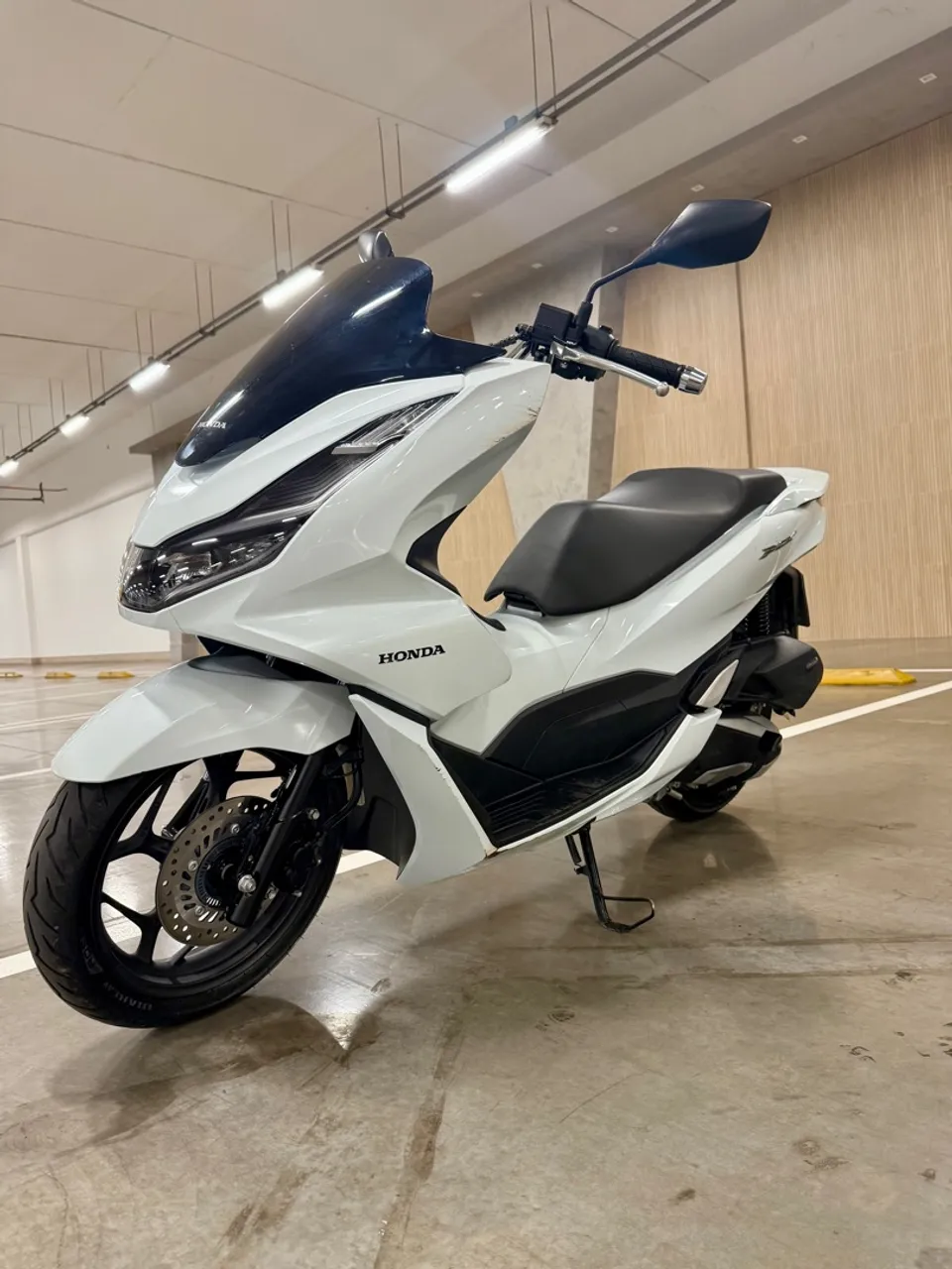 Motos HONDA PCX 2022 no Brasil