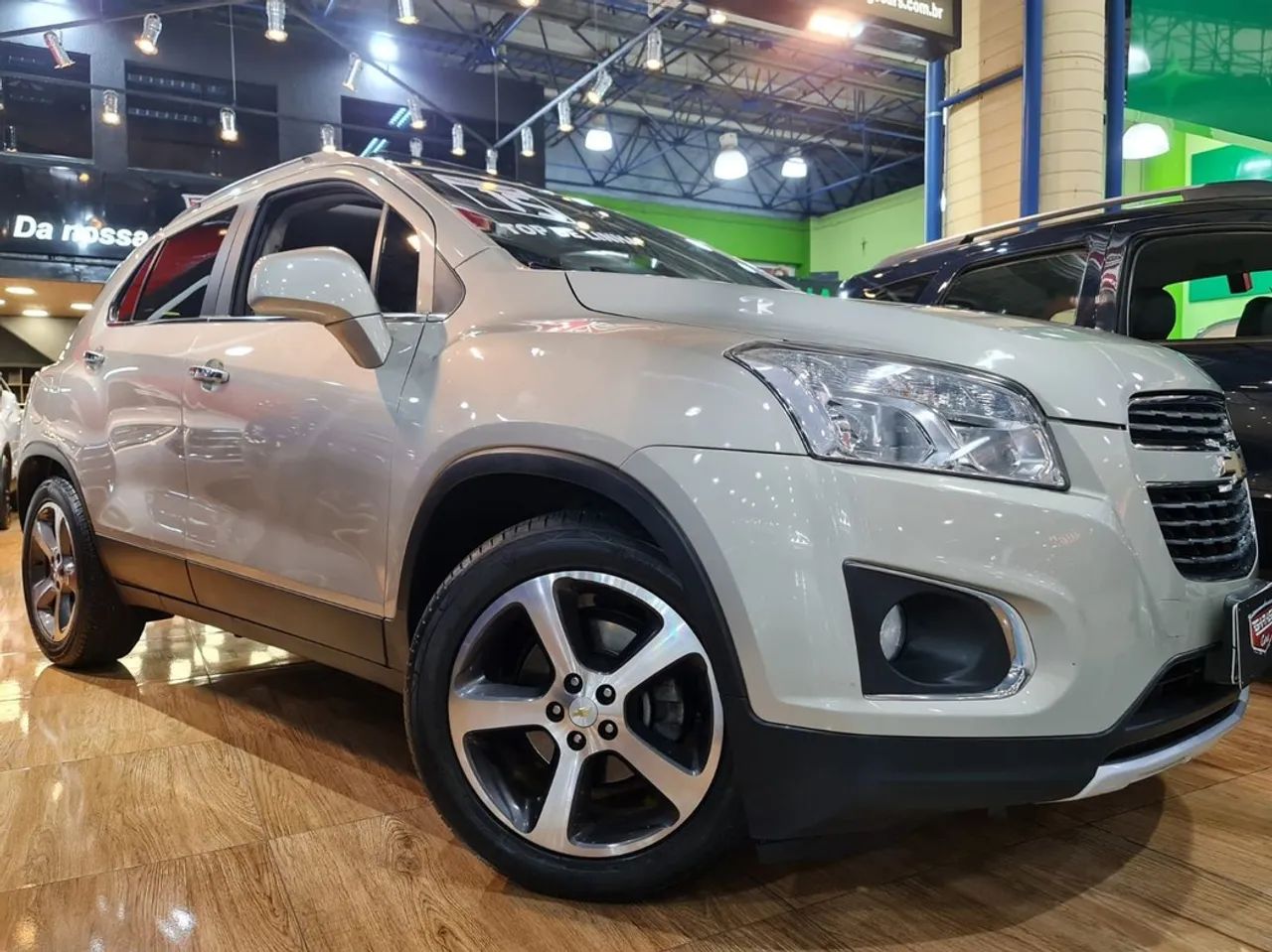 CHEVROLET TRACKER 2015 Usados e Novos