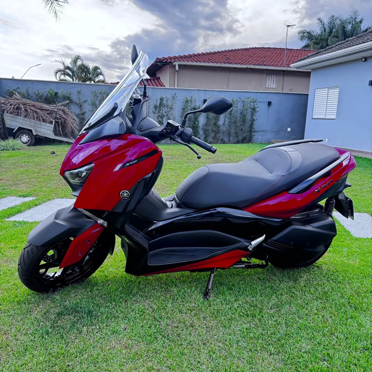 Motos YAMAHA XMAX 2024 no Brasil