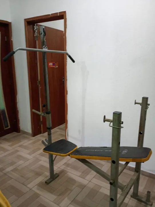 Banco de musculação e barra de pull up - Academia e Exercícios - Chã de ...