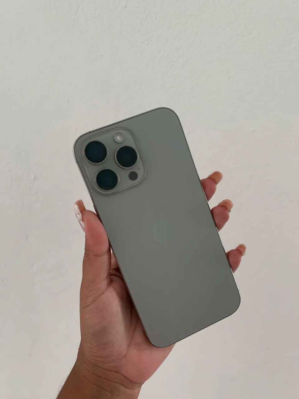 Apple Iphone 16 Pro Max (256gb) Natural + Caixa aberta - Celulares e ...