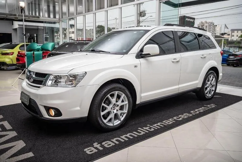 FIAT FREEMONT 2015 Usados e Novos