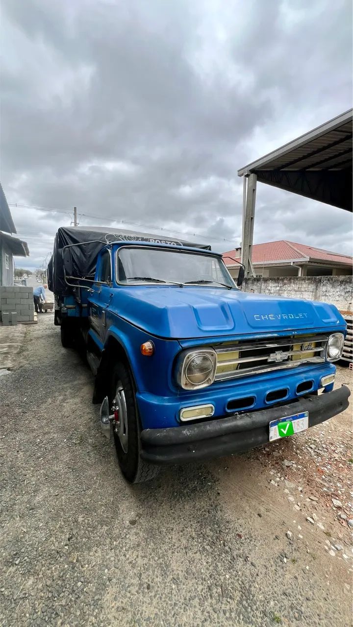 Caminhão Chevrolet d-60 mecânica Mercedes - Caminhões - Umbará ...