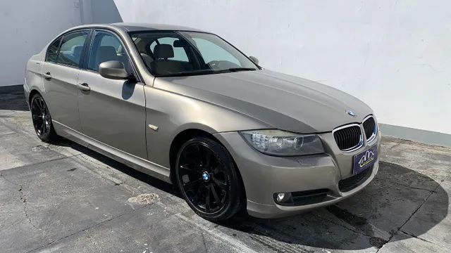 BMW 320I 2010 Usados e Novos
