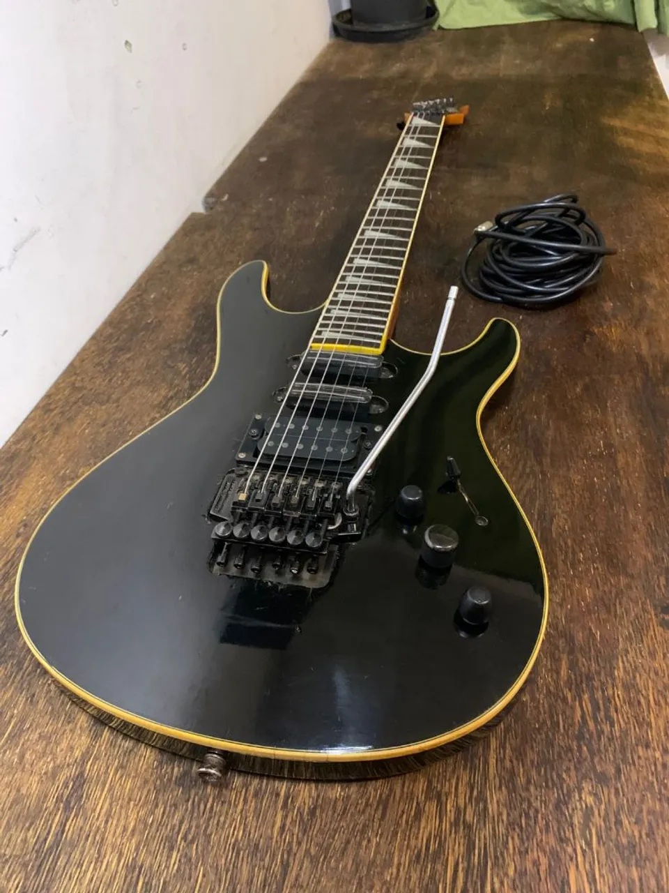 "guitarra superstrato" - Instrumentos musicais no Brasil