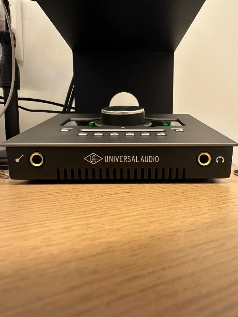 INTERFACE DE AUDIO UAD APOLLO TWIN X DUO CORE - Equipamentos e ...