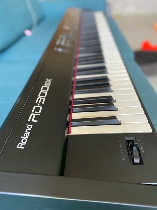 "roland rd" - Instrumentos musicais no Brasil