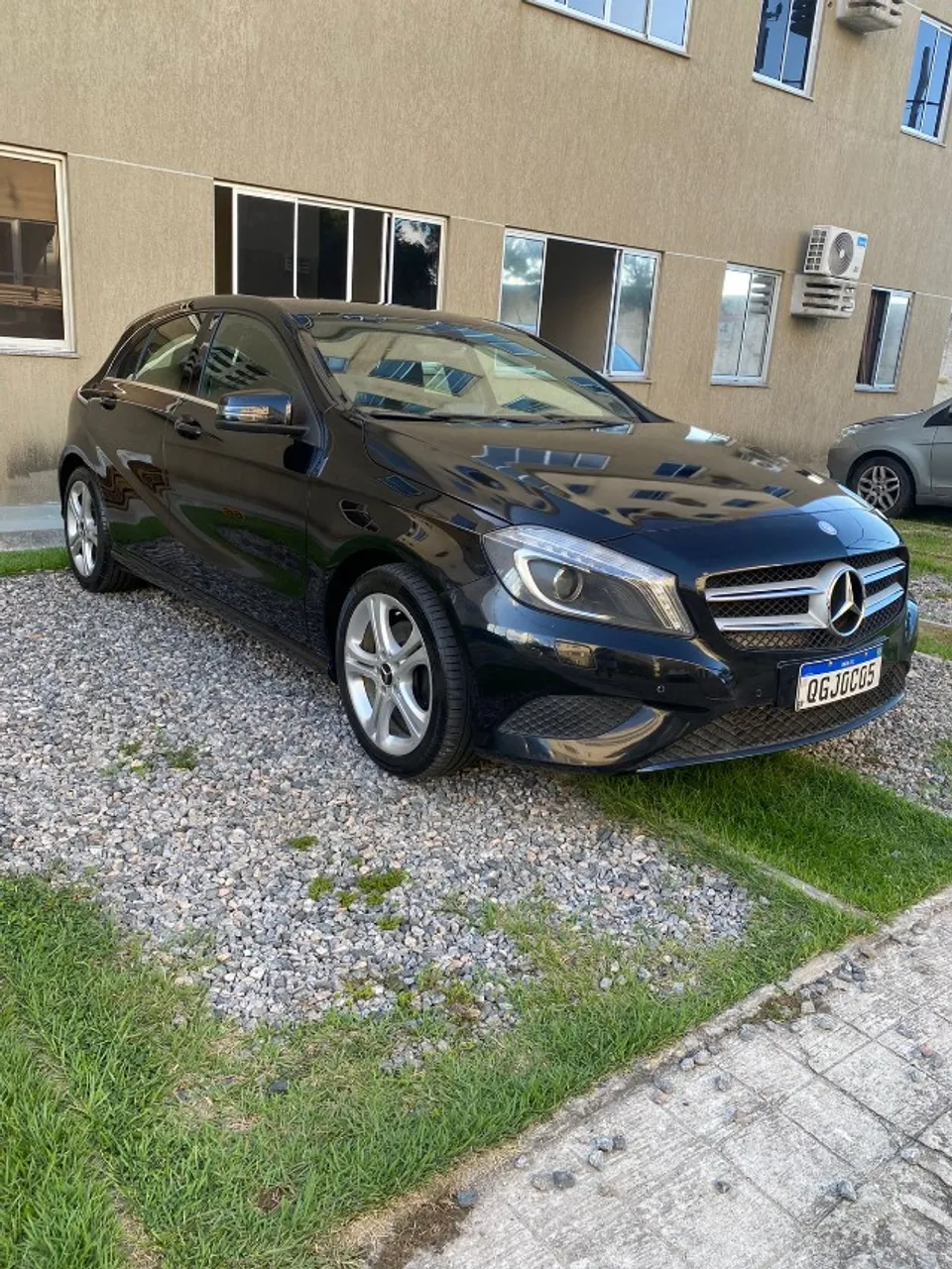 MERCEDES-BENZ A-200 2015 Usados e Novos