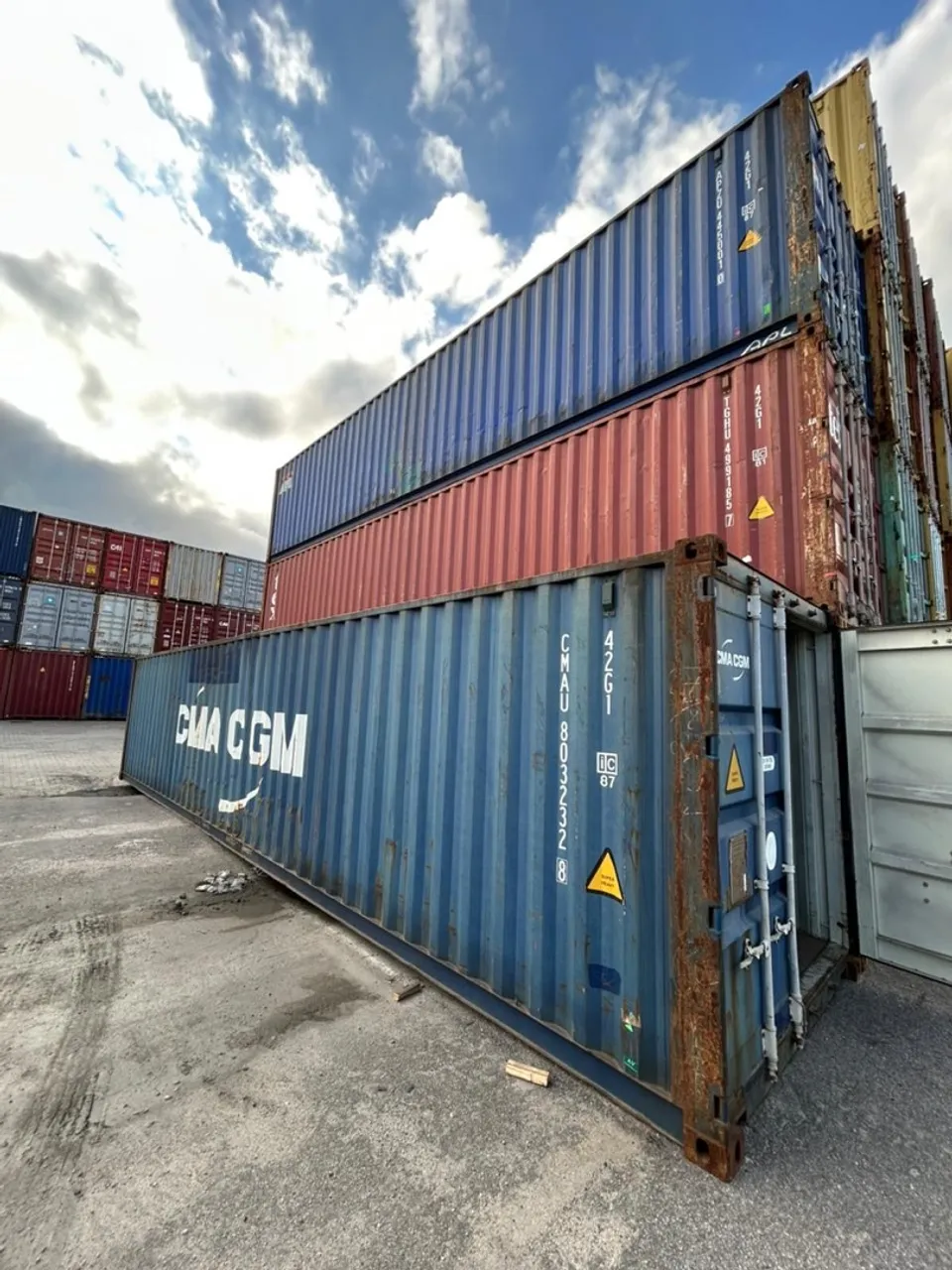 "container" - Comércio no Brasil
