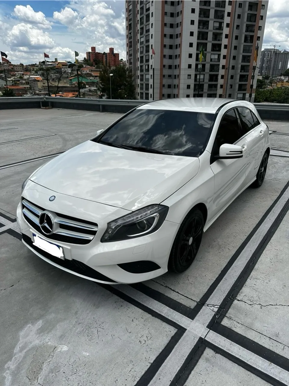 MERCEDES-BENZ A-200 2015 Usados e Novos