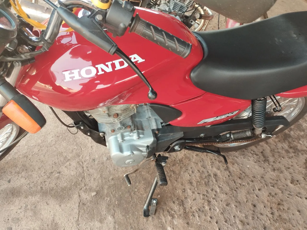 Motos HONDA CG 2005 no Brasil