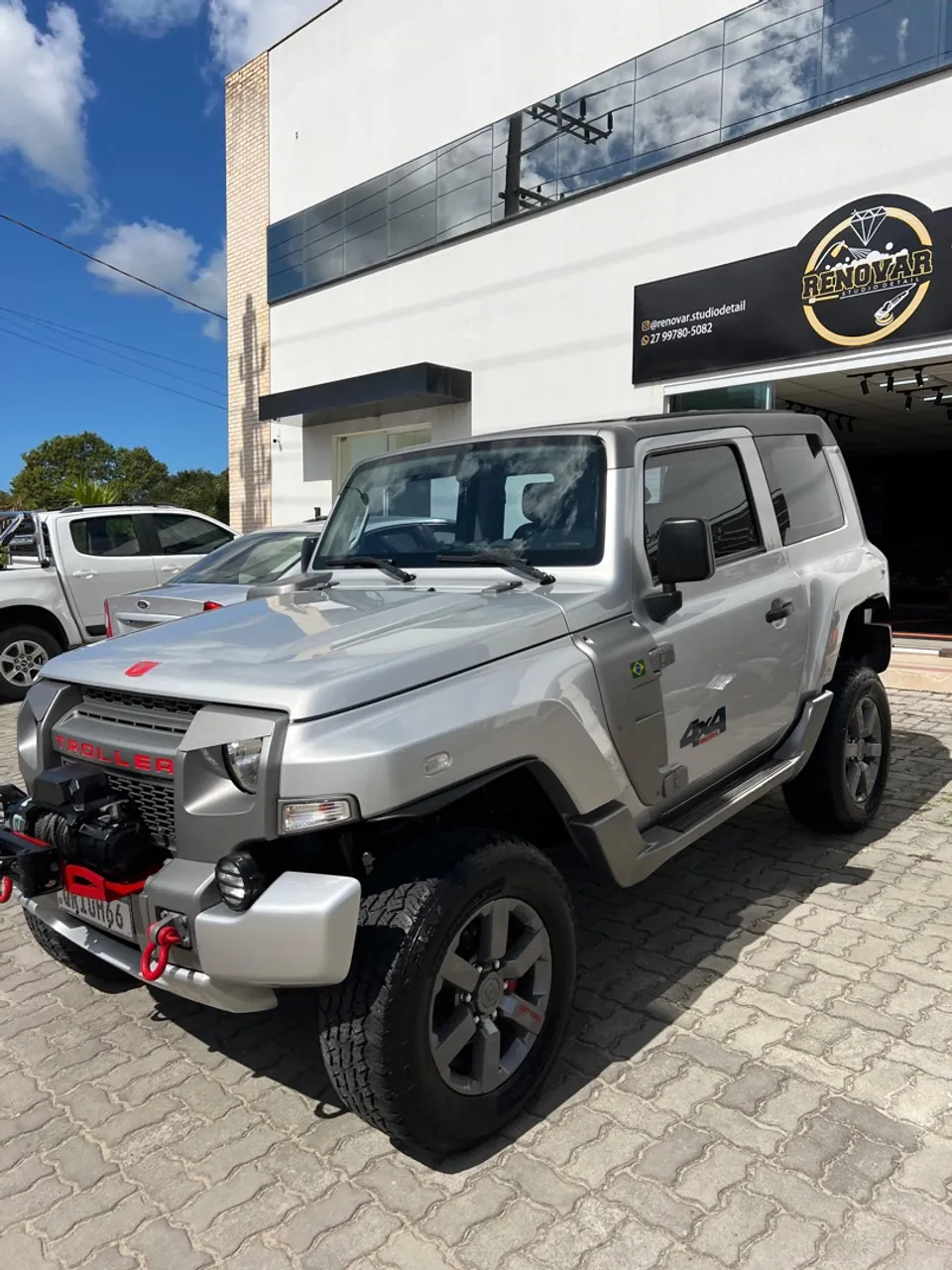 TROLLER T-4 Usados e Novos