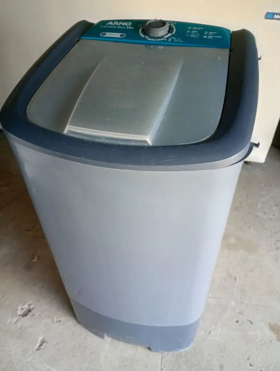 Vendo tanquinho Arno 10kg. Faço a entrega - Máquinas de Lavar e ...