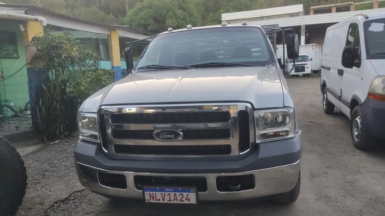 "caminhao ford f350" - Caminhões no Brasil