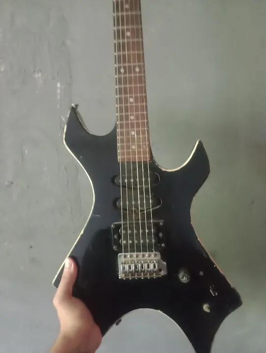 "warlock guitarra" - Instrumentos musicais no Brasil