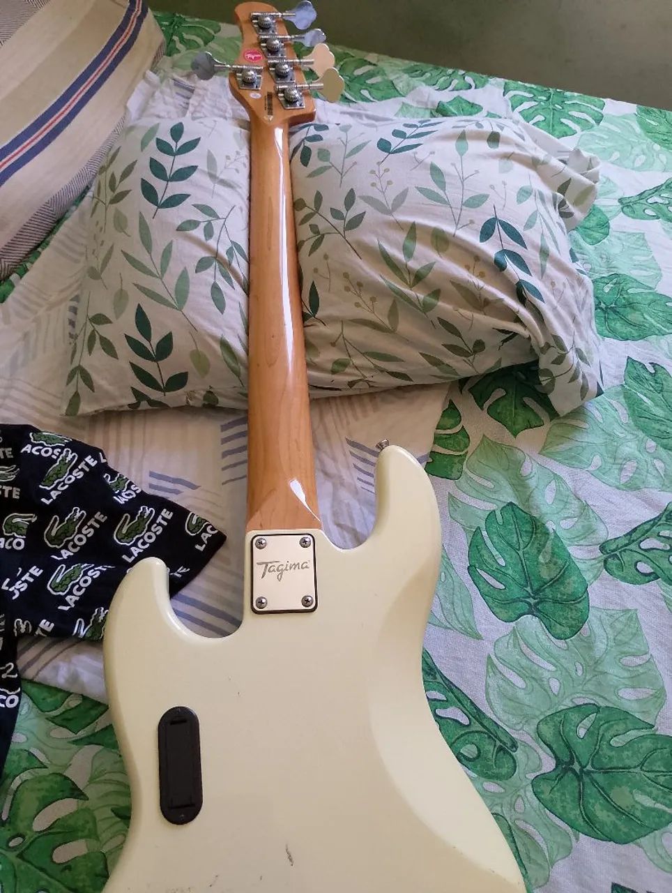 Contrabaixo Tagima série TW, ativo.Semi-novo - Instrumentos musicais ...