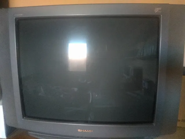 "tv de tubo" - TVs no Brasil