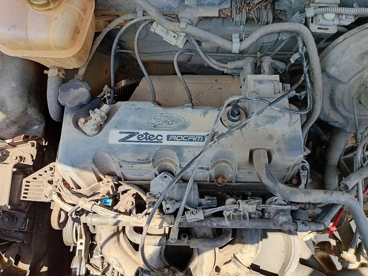 Motor Ford Zetec Rocam 1.0 - Carros, vans e utilitários - Pedra de ...