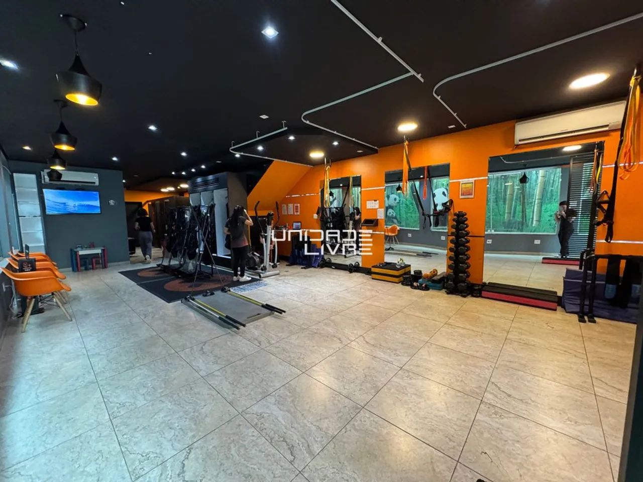 Ponto comercial no Parque Monte Líbano, 382m², rooftop e 3 pavimentos ...