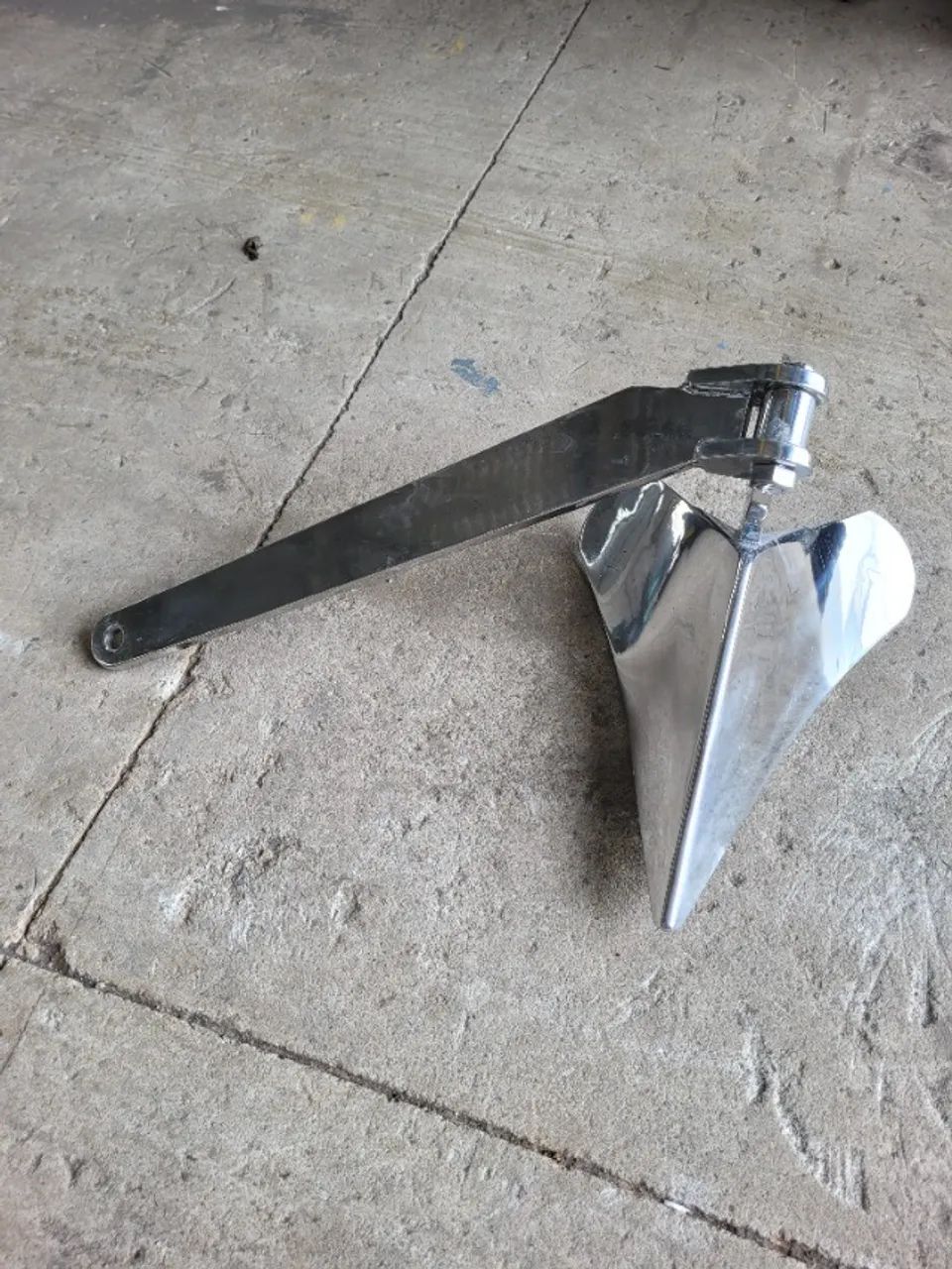 Âncora de inox; modelo Arado articulado; 35 kg. - Peças para barcos e ...