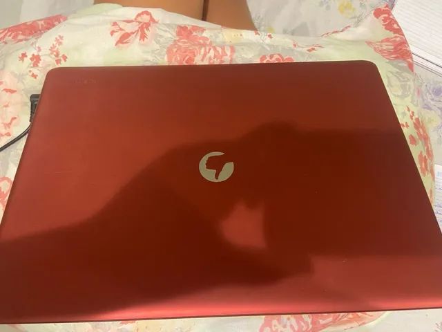 "notebook vermelho" no Brasil