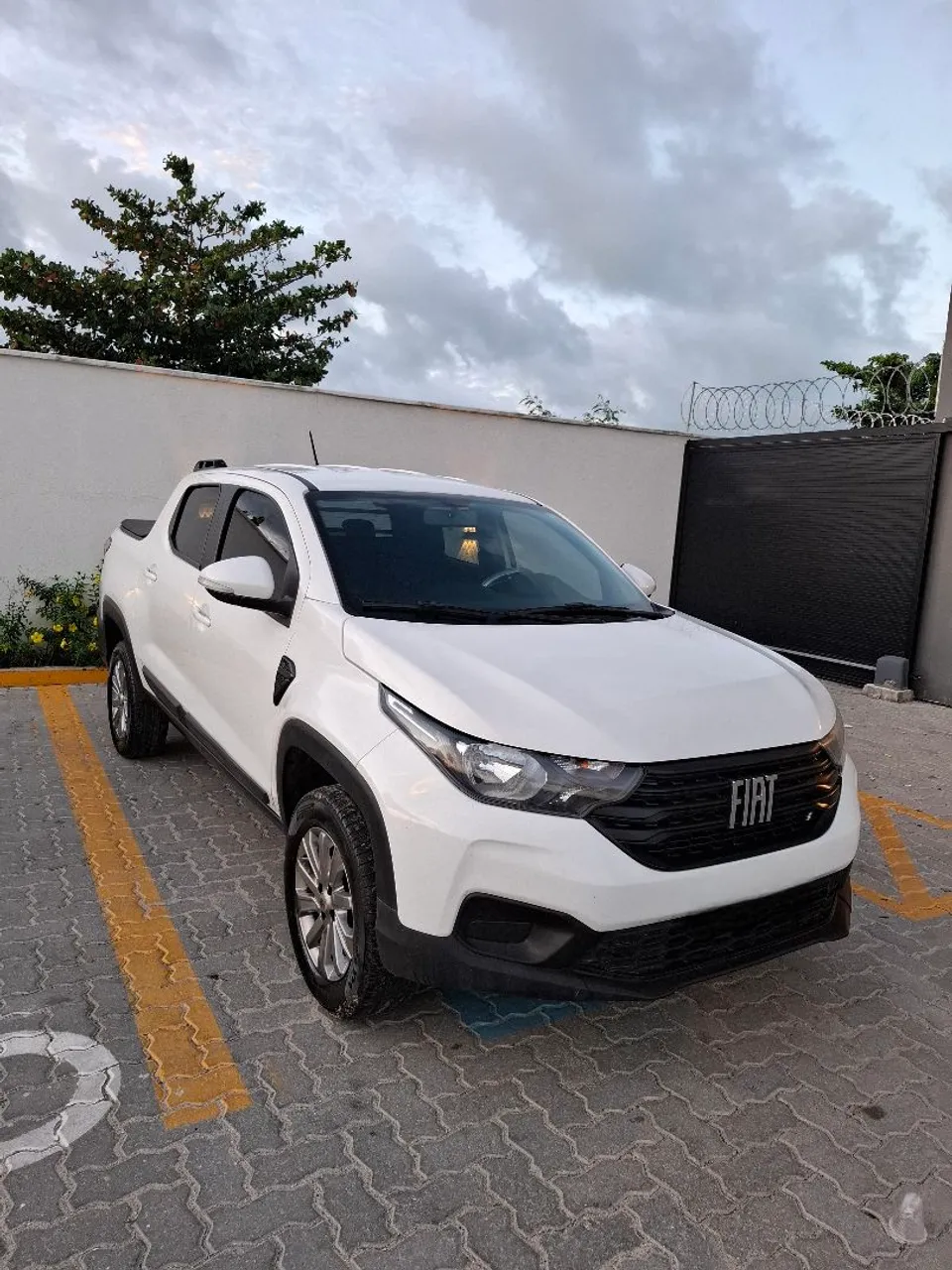 Fiat Strada FREEDOM 1.3 FLEX 8V CD Usados e Novos
