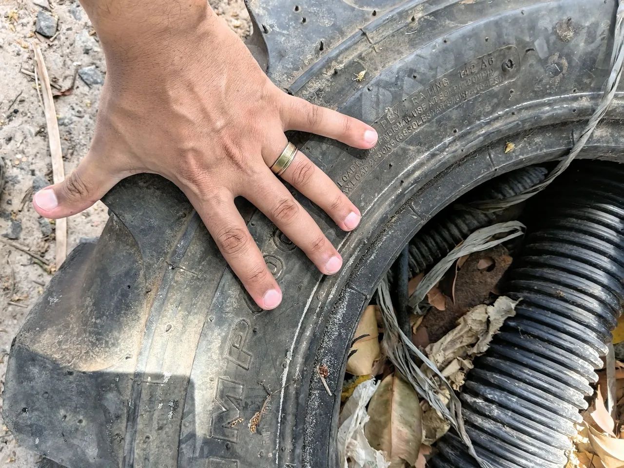 Pneu de trator para Crossfit - Peças para tratores e máquinas - Centro ...