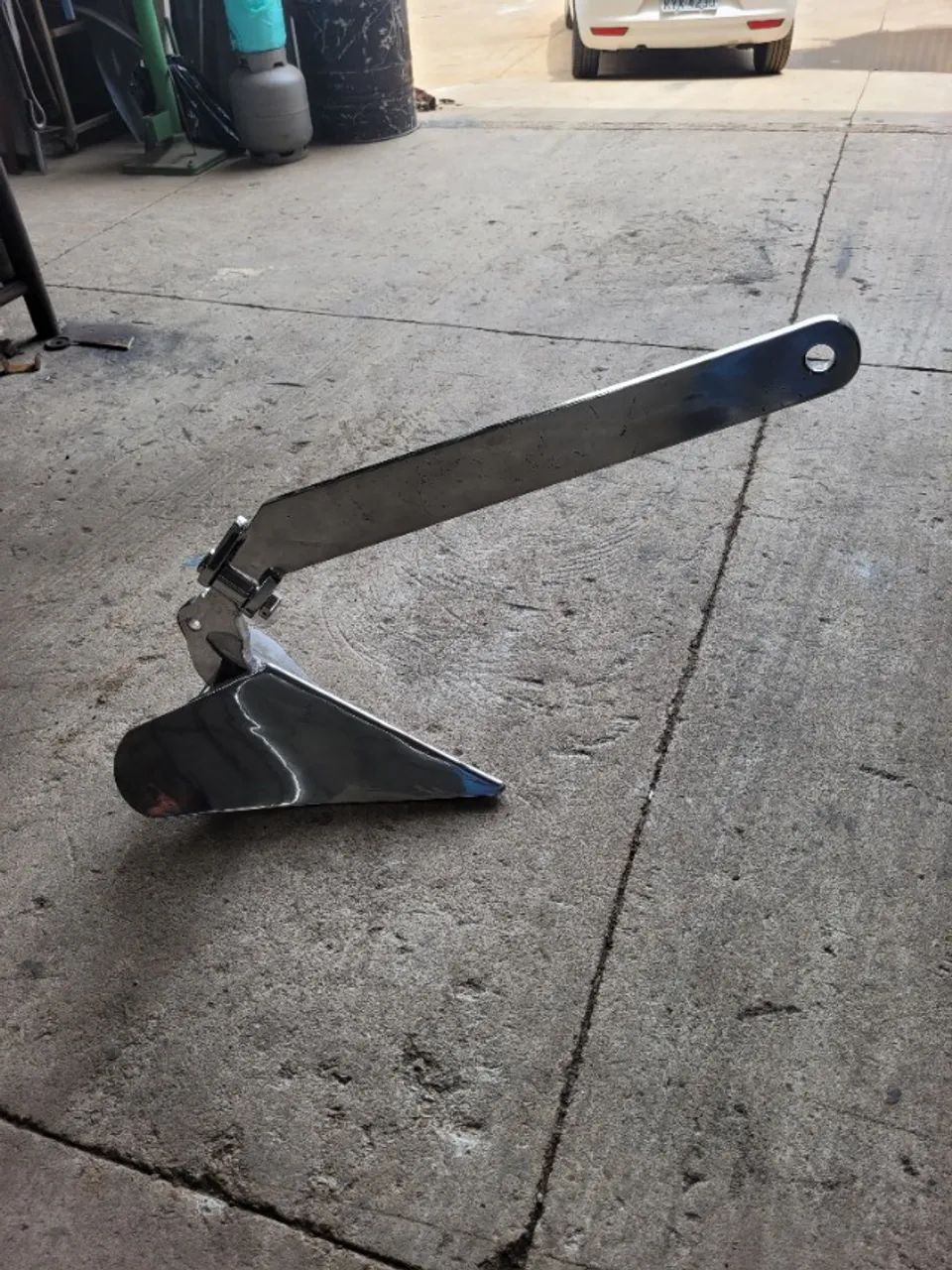 Âncora de inox; modelo Arado articulado; 35 kg. - Peças para barcos e ...