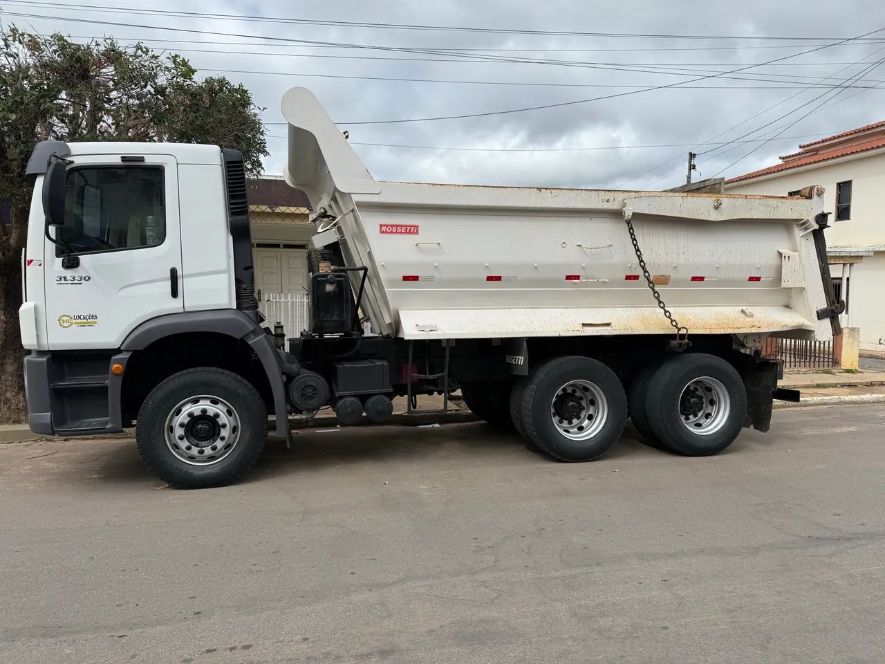 Caminhão basculante 31330 - Caminhões - Tanque Novo 1469290721 | OLX