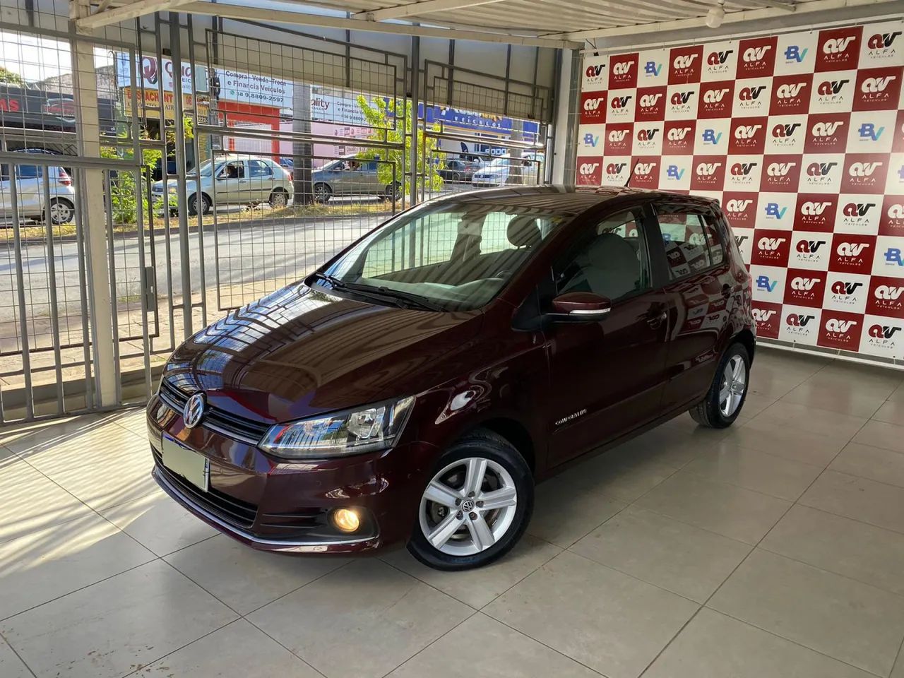 VOLKSWAGEN FOX 2015 Usados e Novos