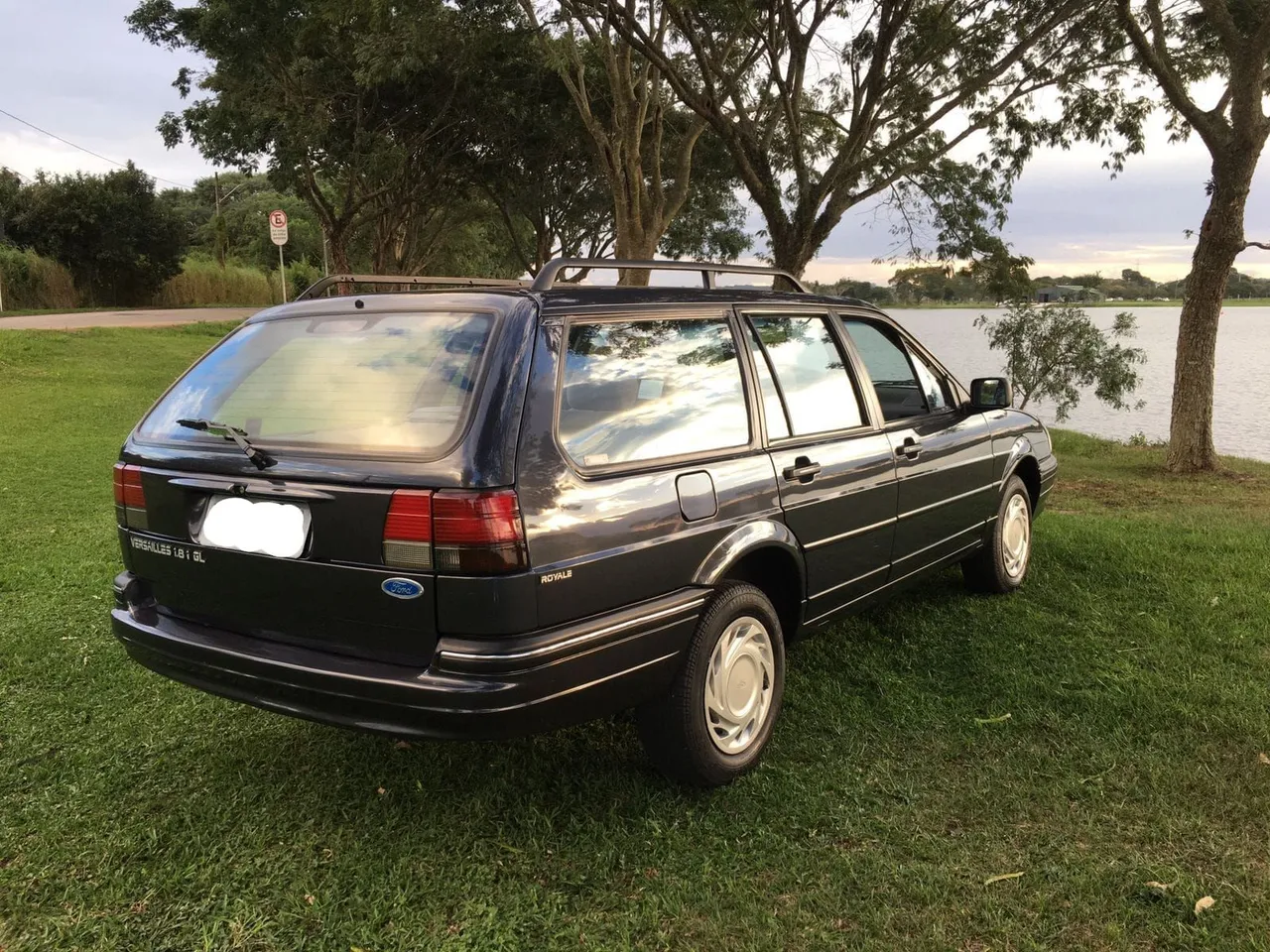 FORD ROYALE Usados e Novos