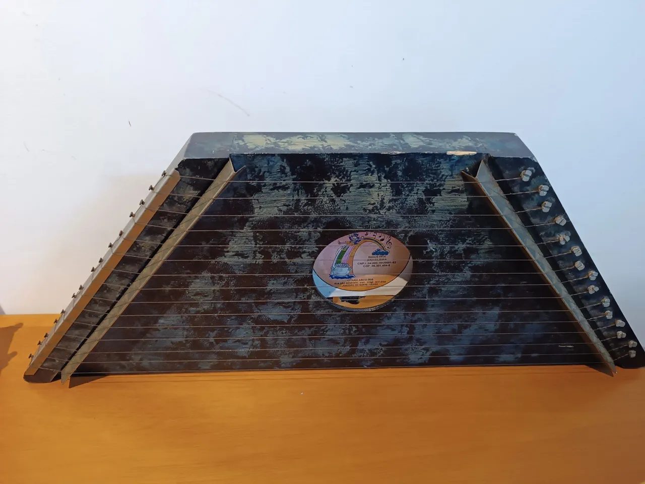 "instrumento musical citara" - Instrumentos musicais no Brasil