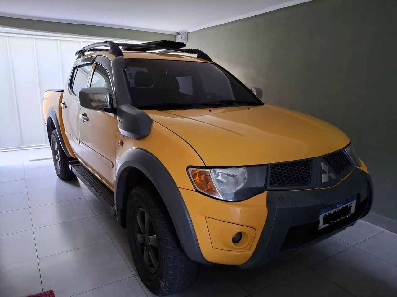 "triton 1996" - Carros Usados e Novos à venda