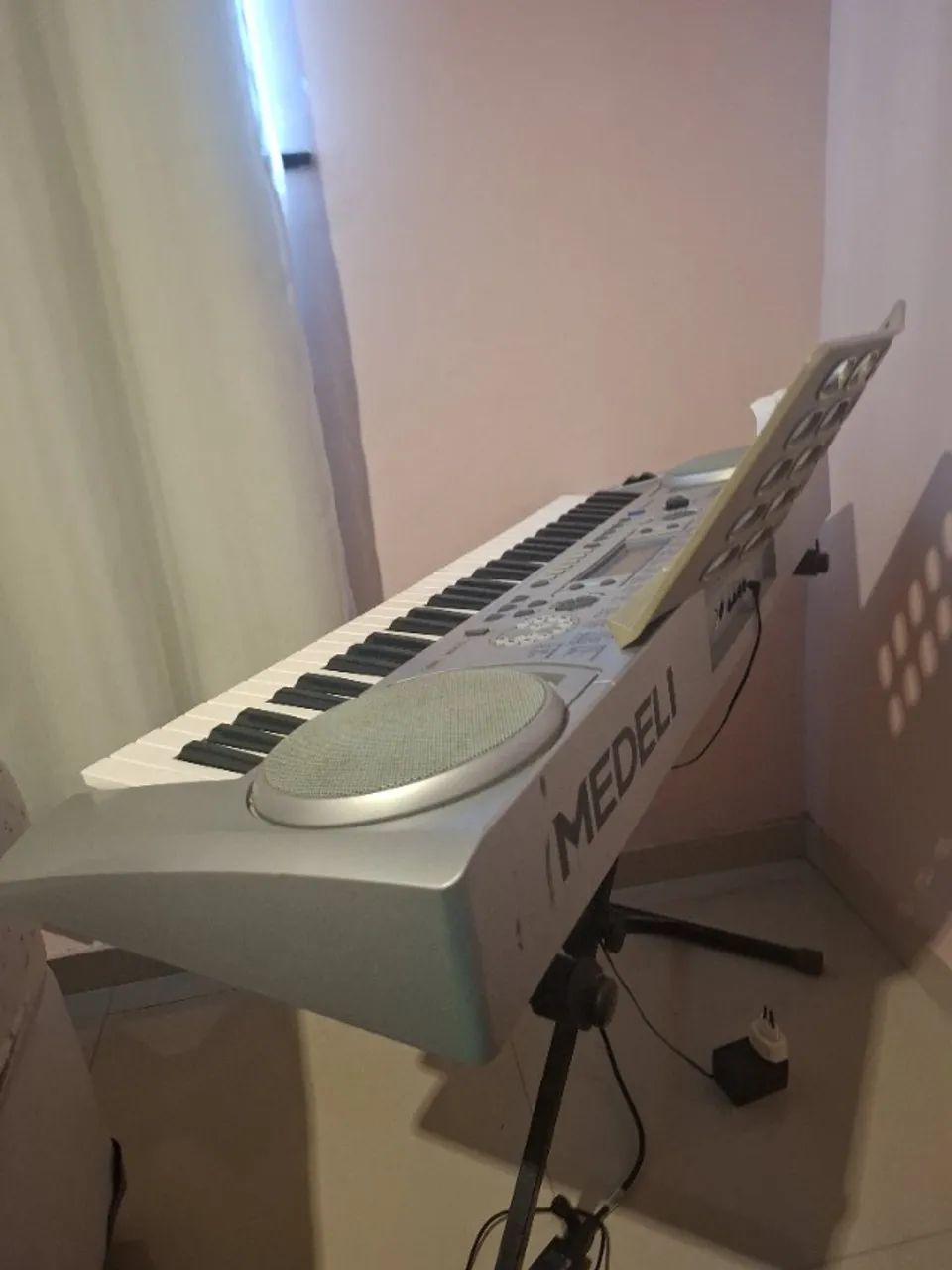 Teclado medeli mc70 para iniciantes - Instrumentos musicais - Centro ...