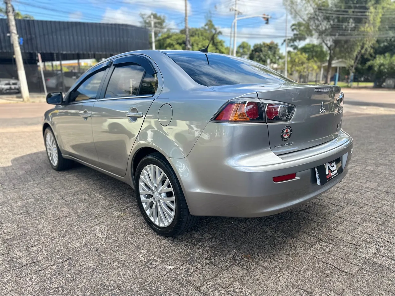 MITSUBISHI LANCER 2017 Usados e Novos