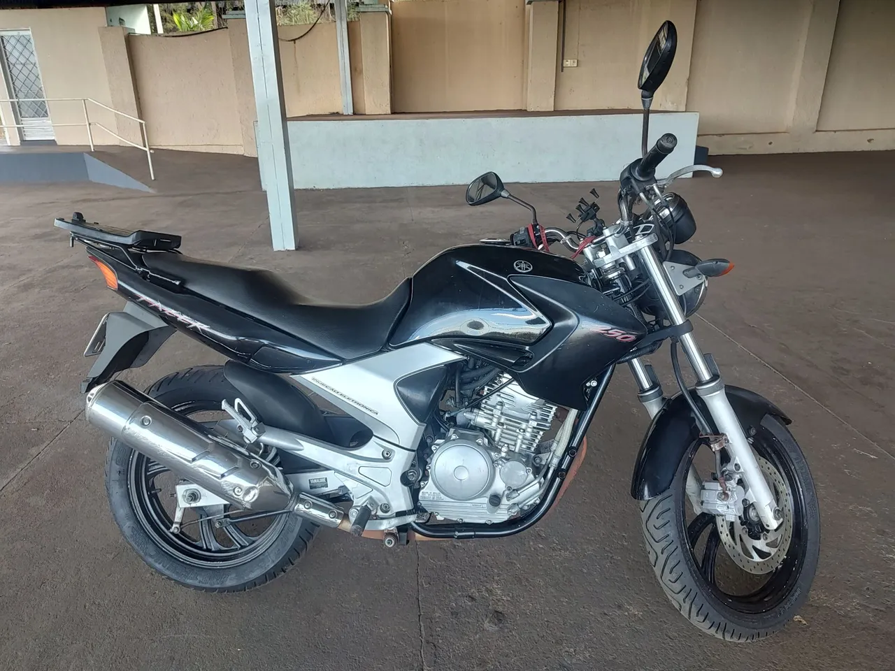 Motos Yamaha Fazer 2008 no Brasil