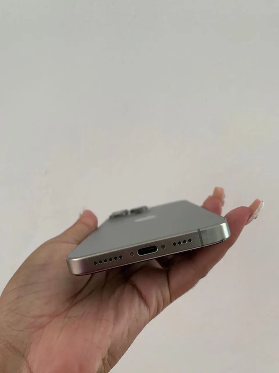 Apple Iphone 16 Pro Max (256gb) Natural + Caixa aberta - Celulares e ...