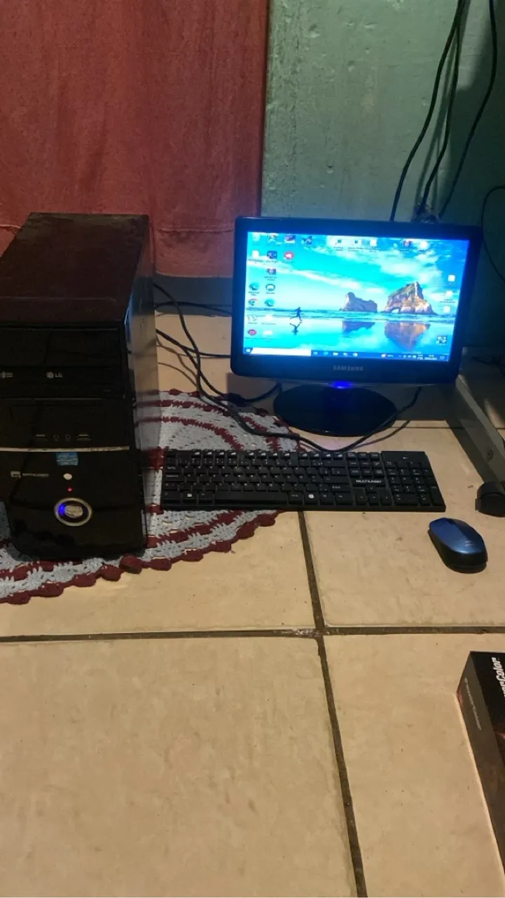 "tela de computador" - Computadores e Desktops no Brasil