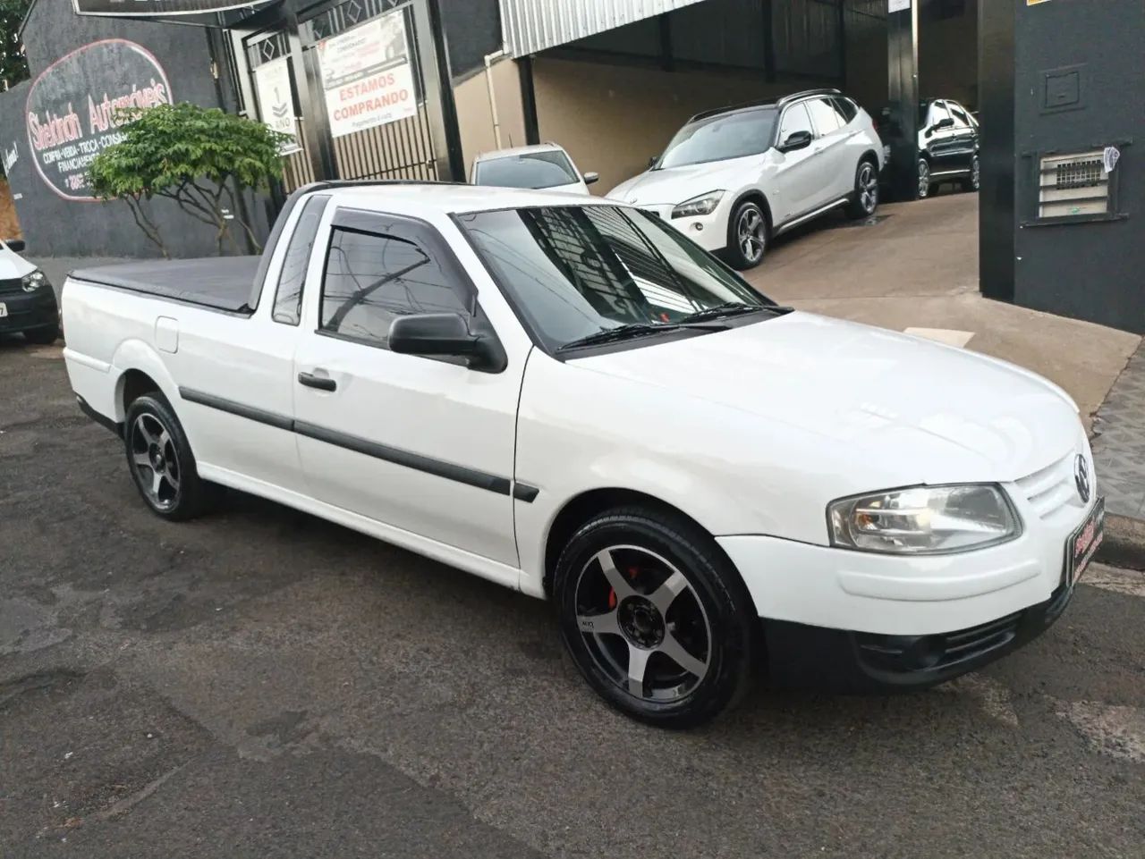 VOLKSWAGEN SAVEIRO 2009 Usados e Novos