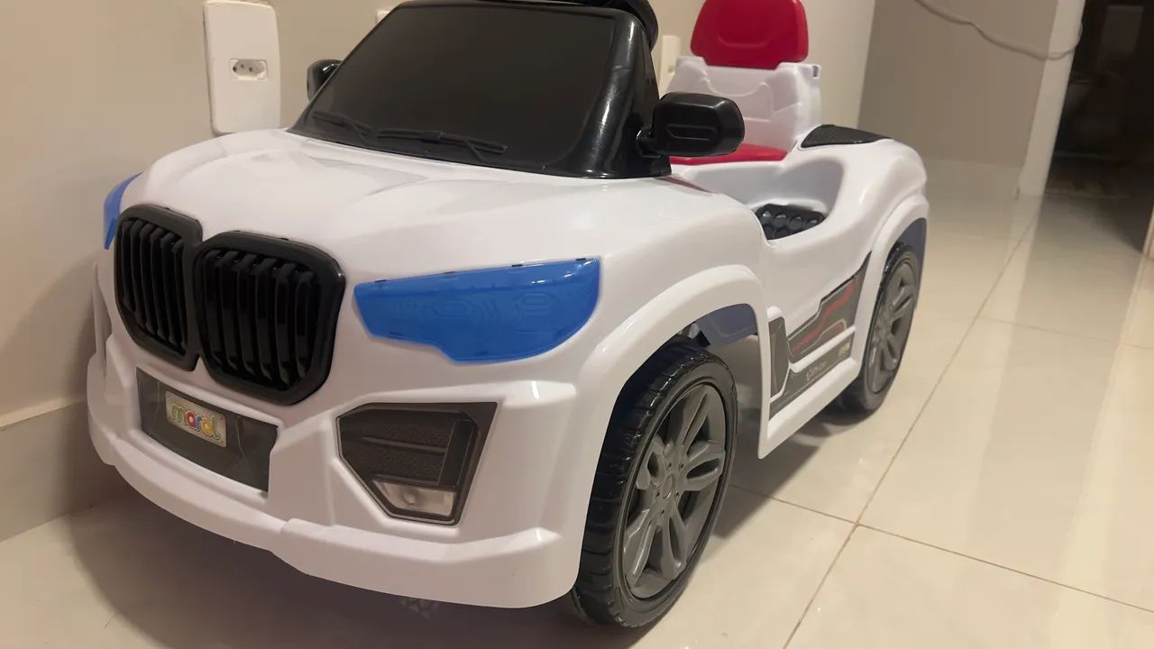 Carrinho infantil Maral BM Car branco com buzina - excelente estado ...