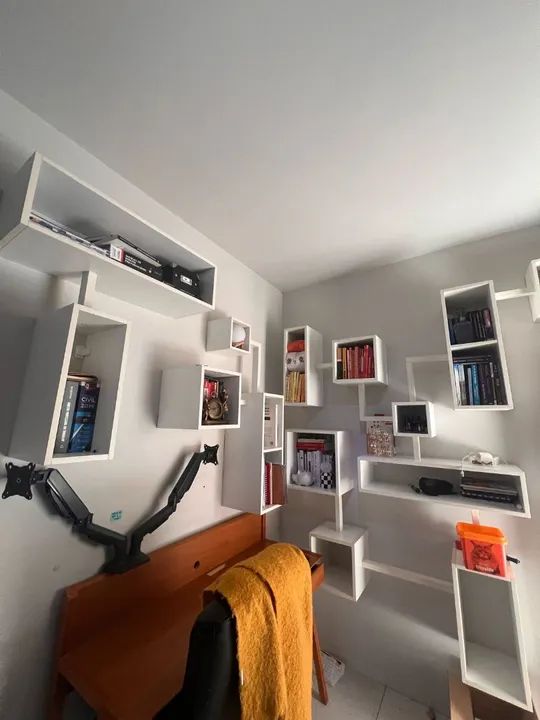 Estante / Rack de Parede Colmeia Moderno - Racks e Painéis - Estiva ...