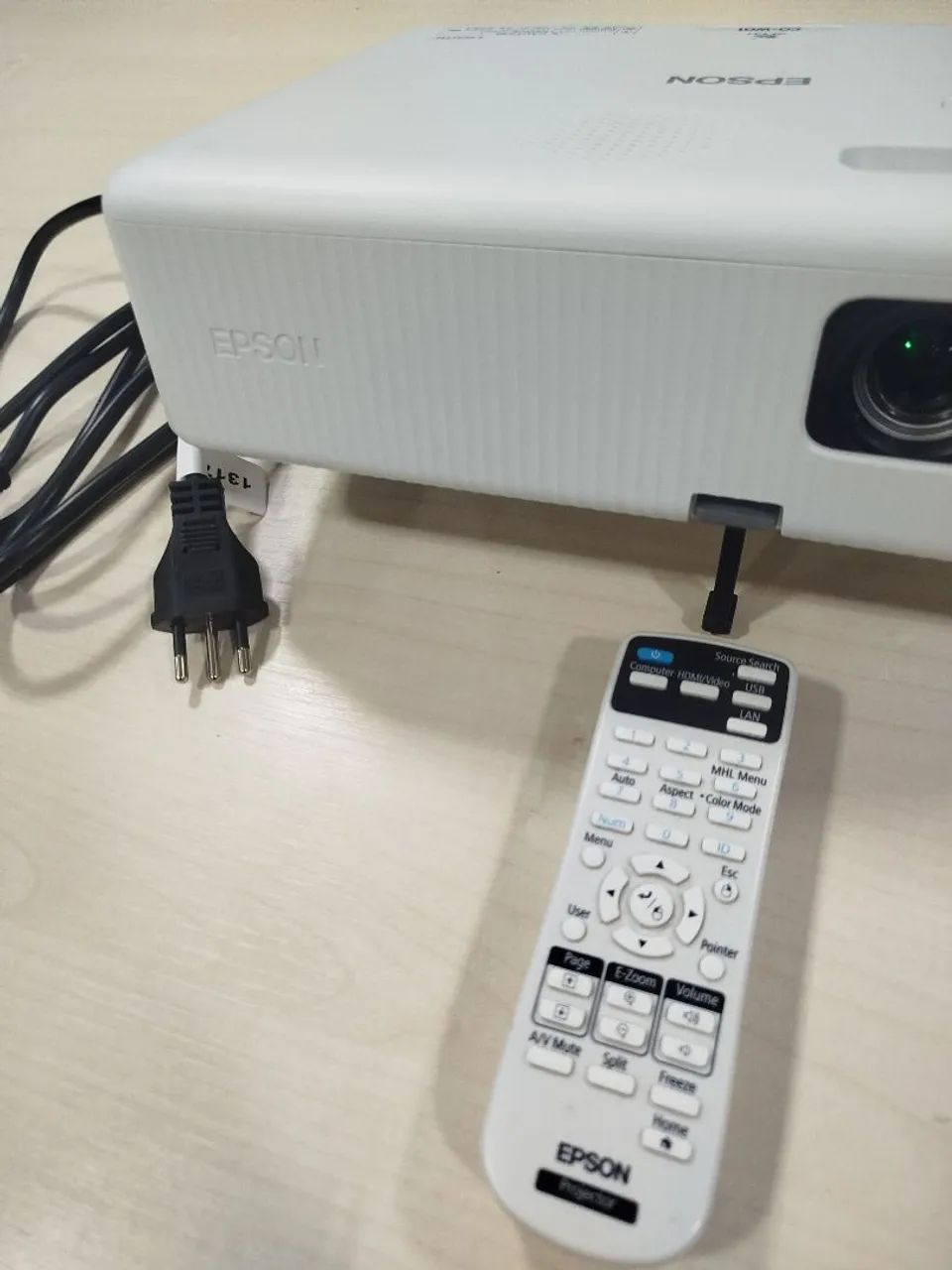 projetor epson co-w01 - Projetores e Telas de Projeção - Marco, Belém ...