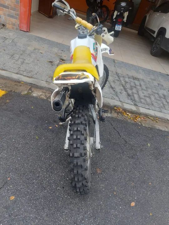 Motos YAMAHA DT no Brasil