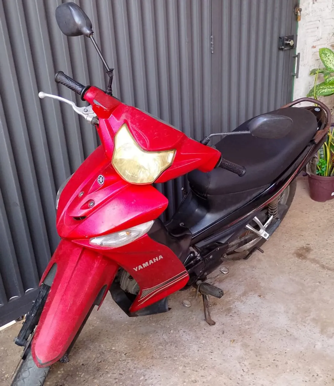 Motos YAMAHA CRYPTON 2014 no Brasil