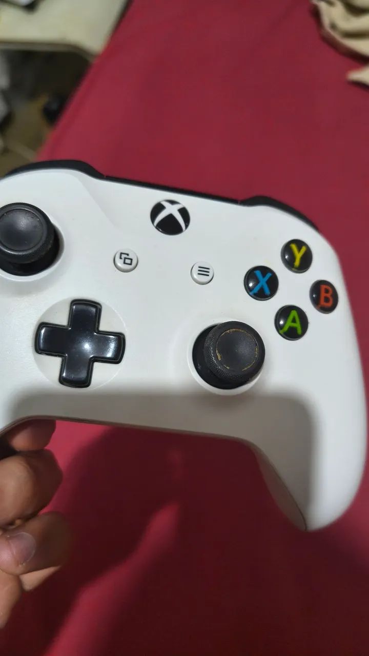 Controle original do Xbox one one s e one x. Em perfeito estado. 170 ...