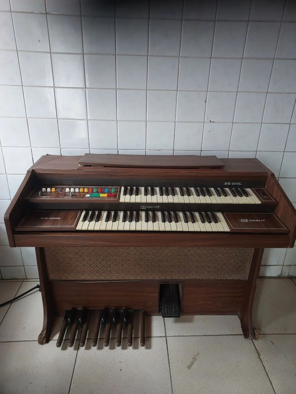 Orgao musical eletrônico Gambitt DX-200L - Instrumentos musicais ...