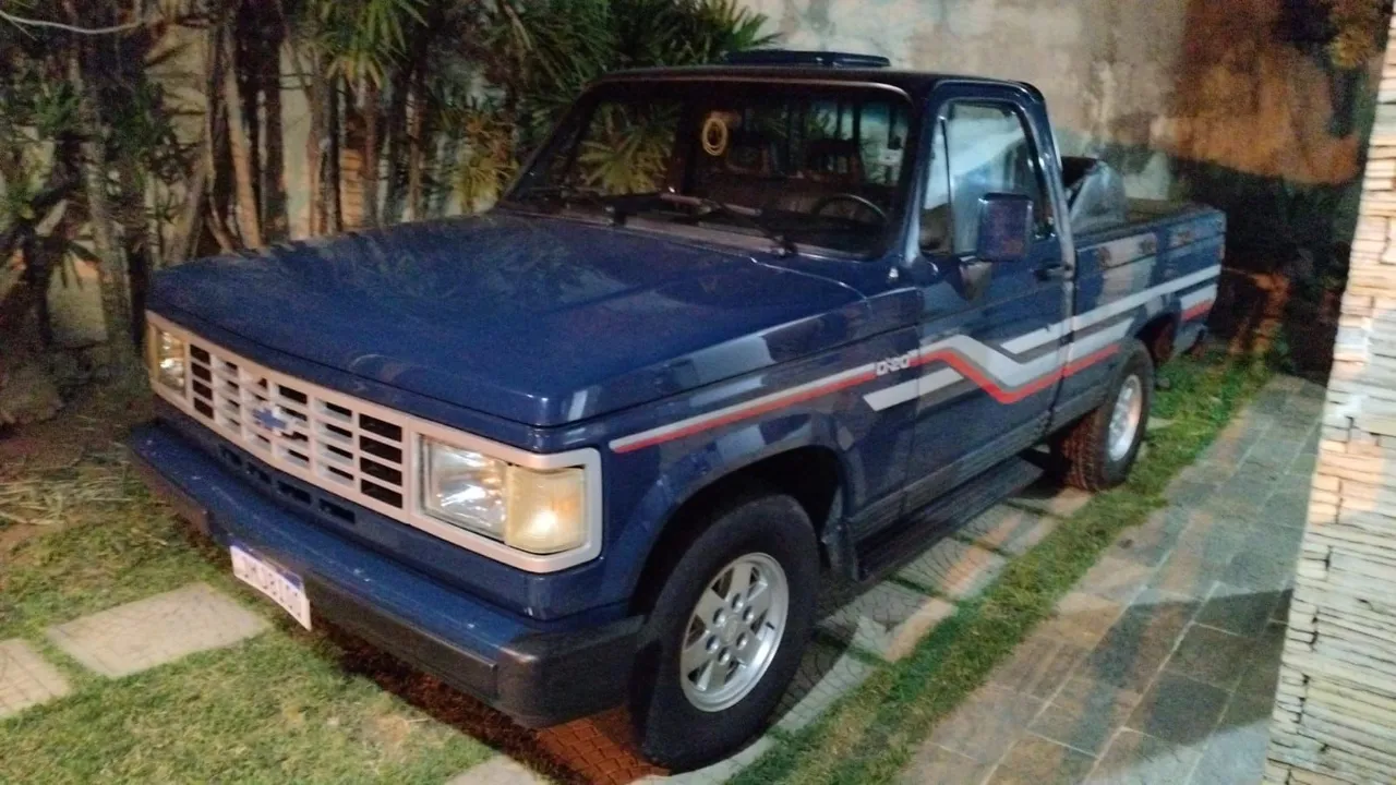 pick-ups CHEVROLET D-20 Usados e Novos