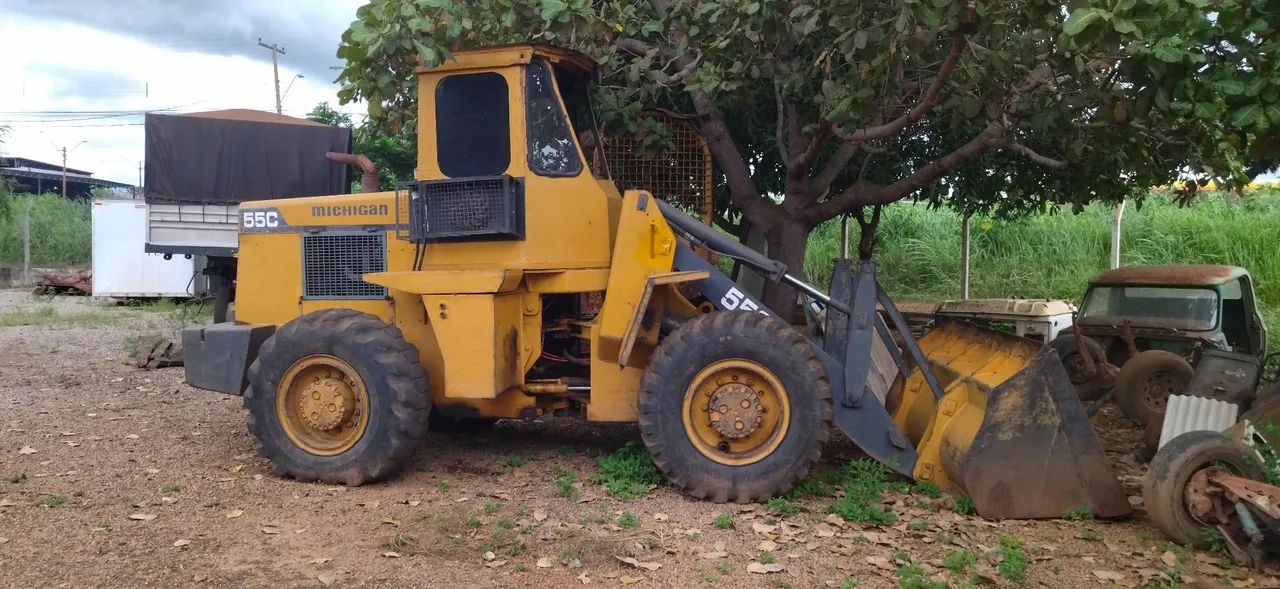 Michigan 55 C - Tratores e máquinas agrícolas - Porto Nacional ...
