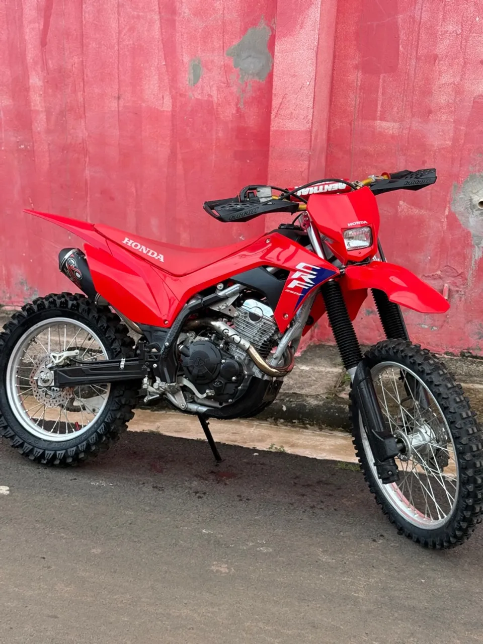 Motos Honda CRF 2025 no Brasil