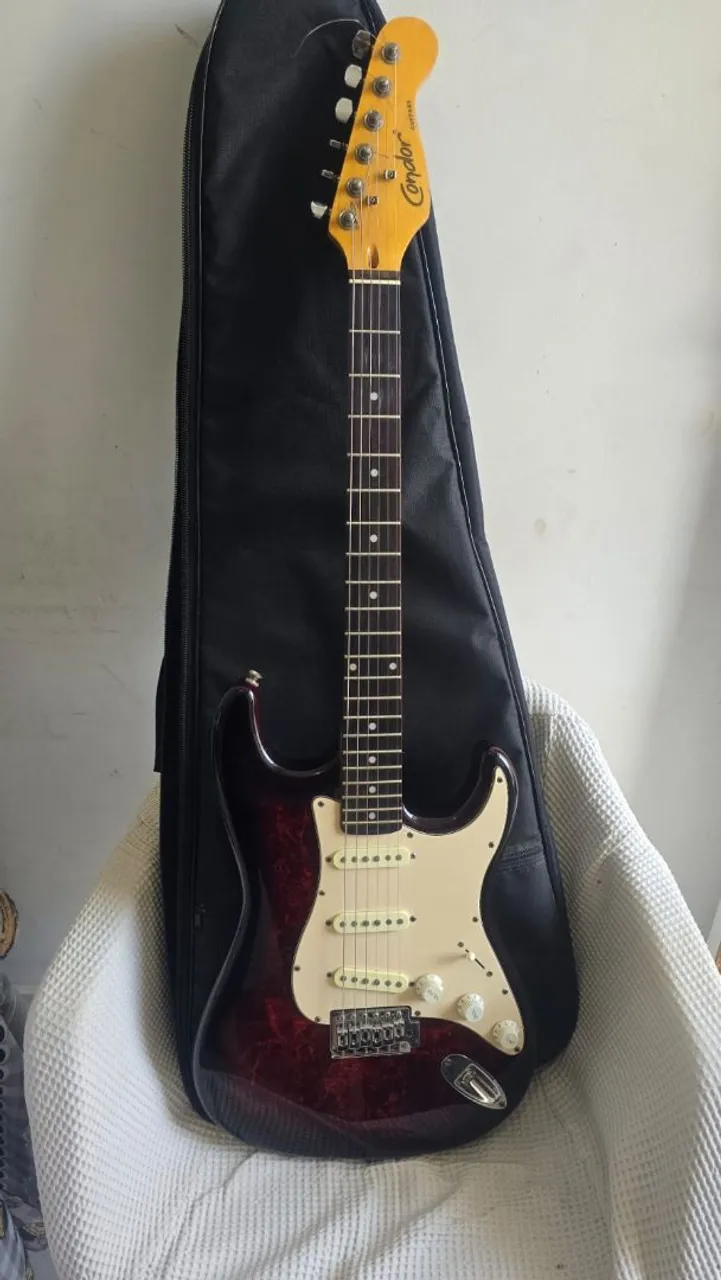 "guitarra condor clp" - Instrumentos musicais no Brasil